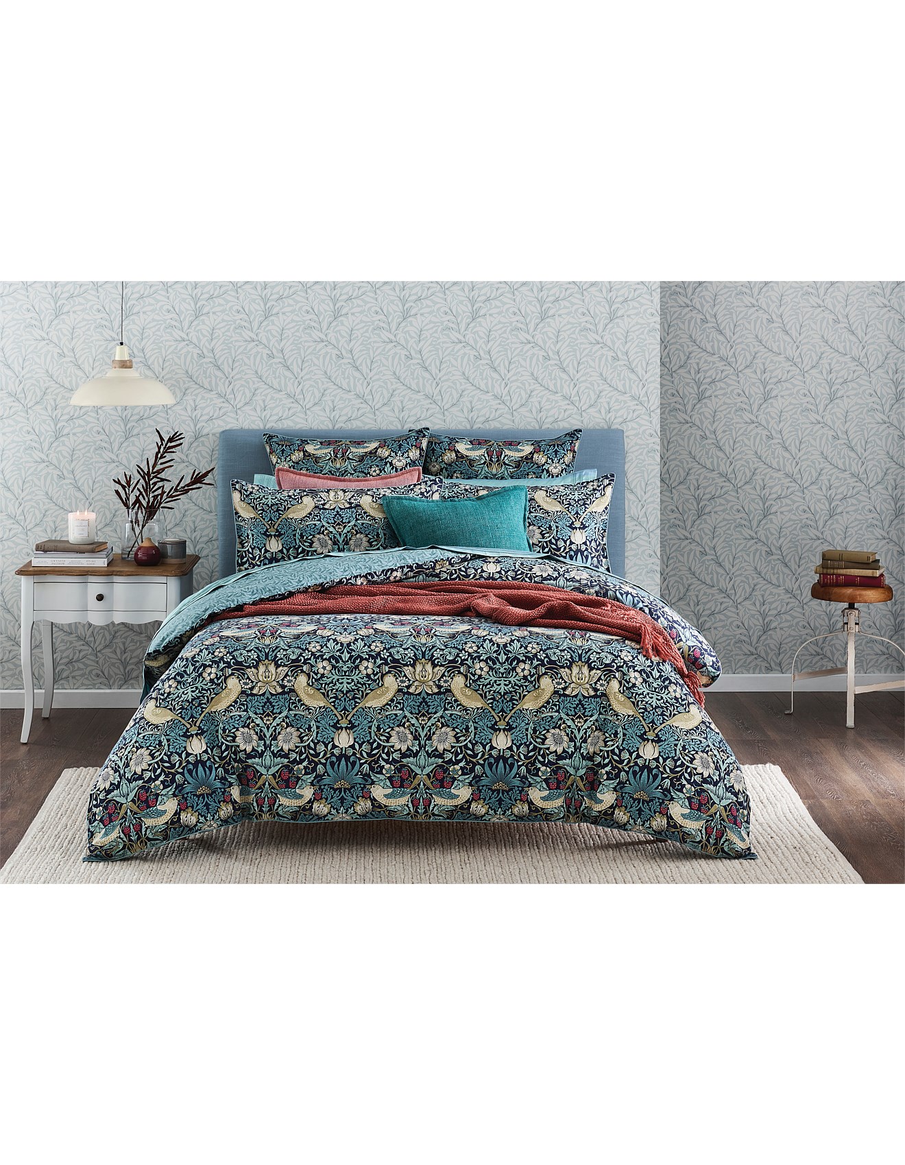 Morris & Co Strawberry Thief Prt King Quilt Cover | David Jones