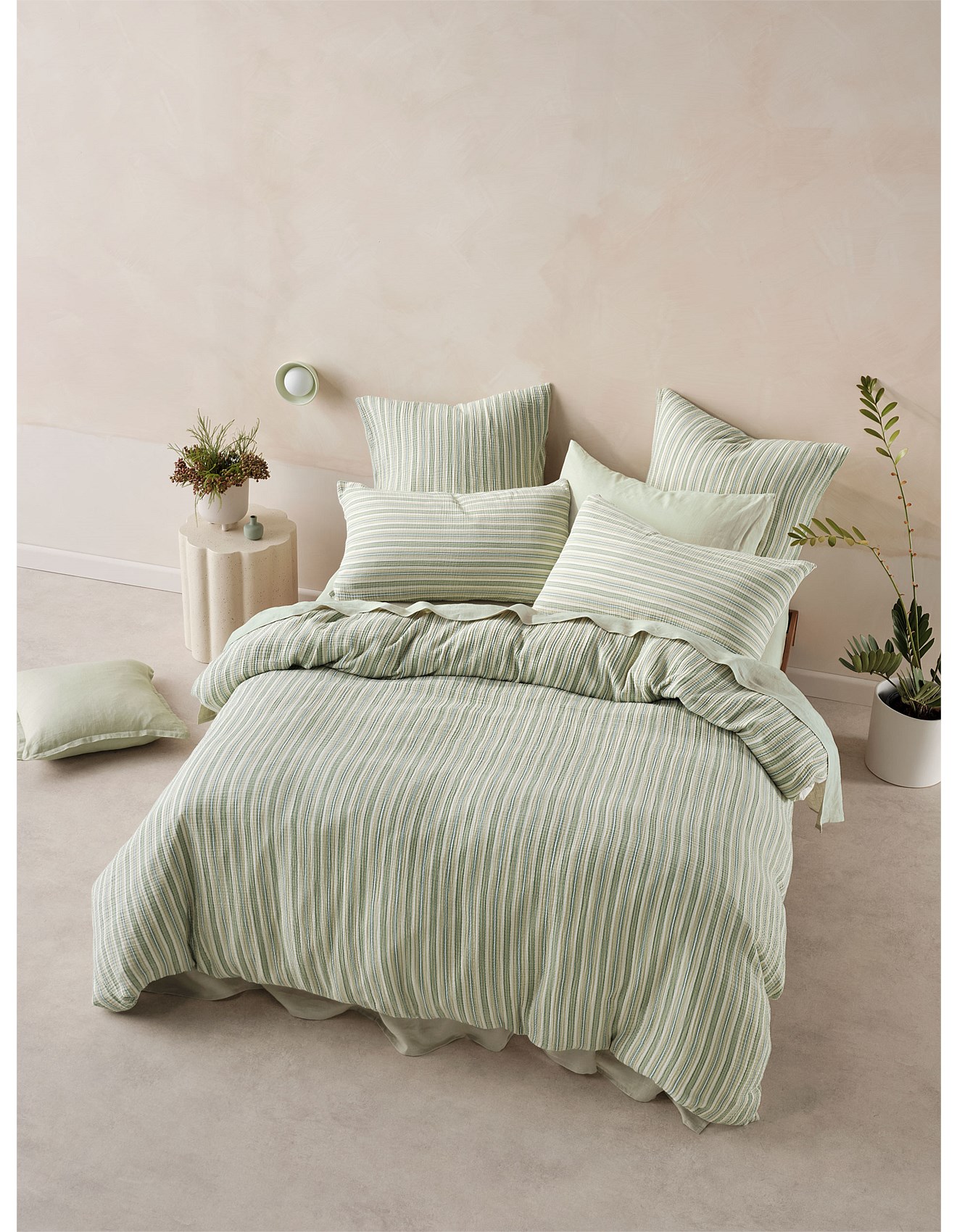 Linen House Majorca Queen Quilt Cover Set | David Jones