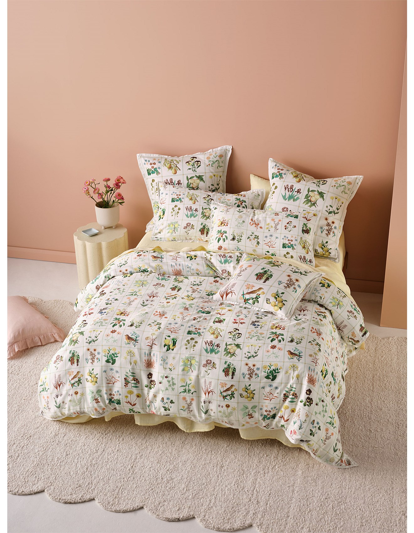Linen House Garden Bed Super King Quilt Cover Set | David Jones