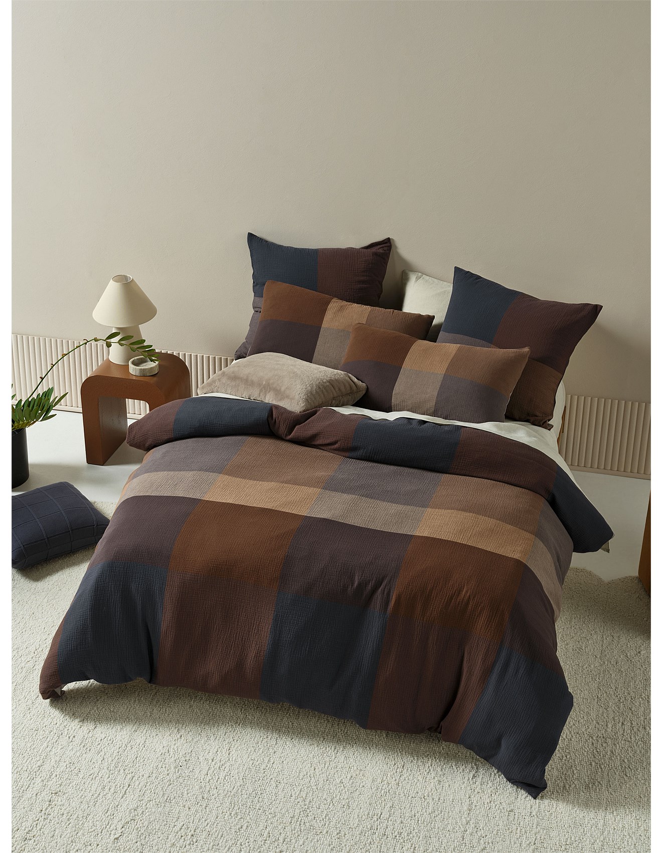 Linen House Fletcher Queen Quilt Cover Set | David Jones