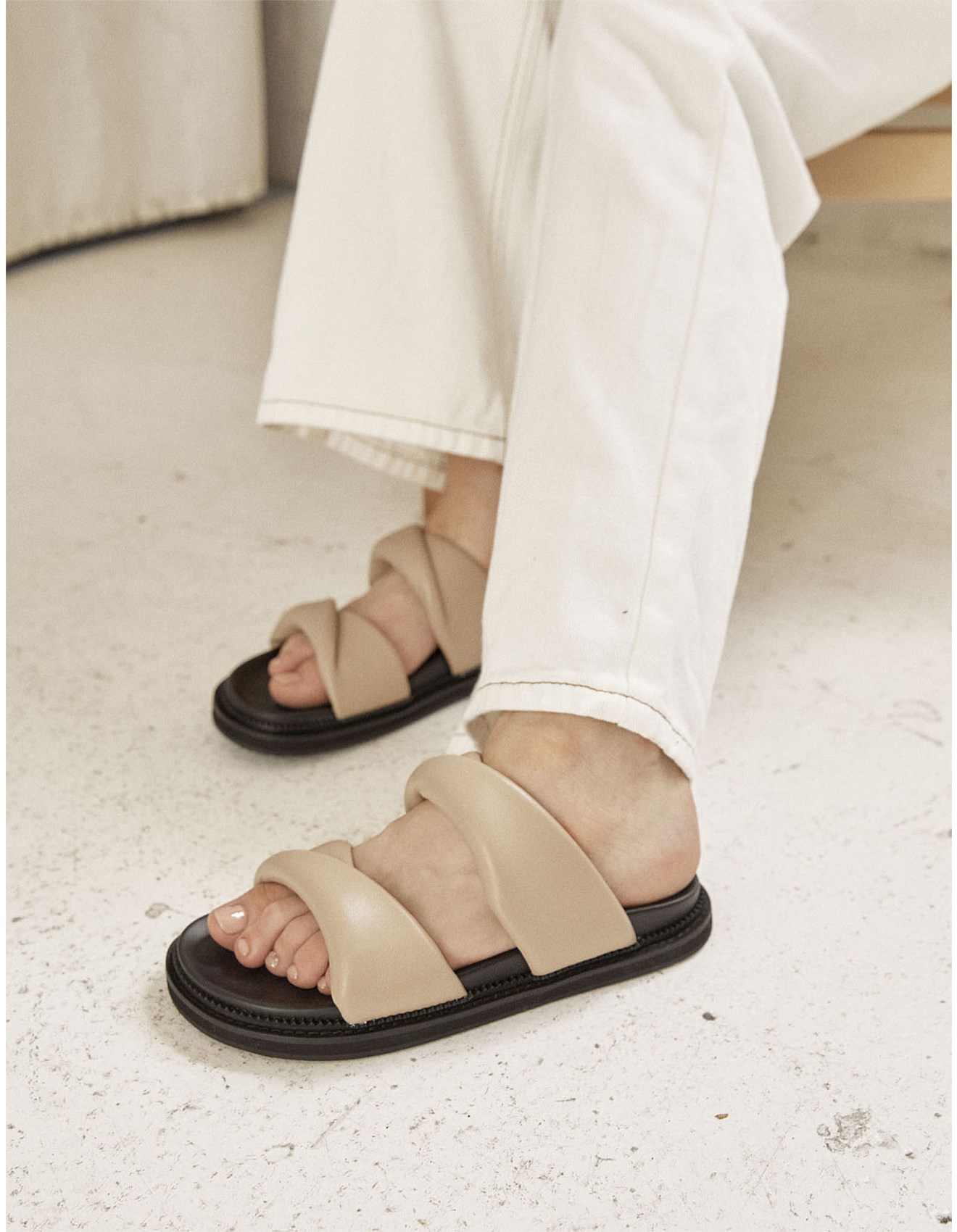 Alias Mae Paris Slide | David Jones