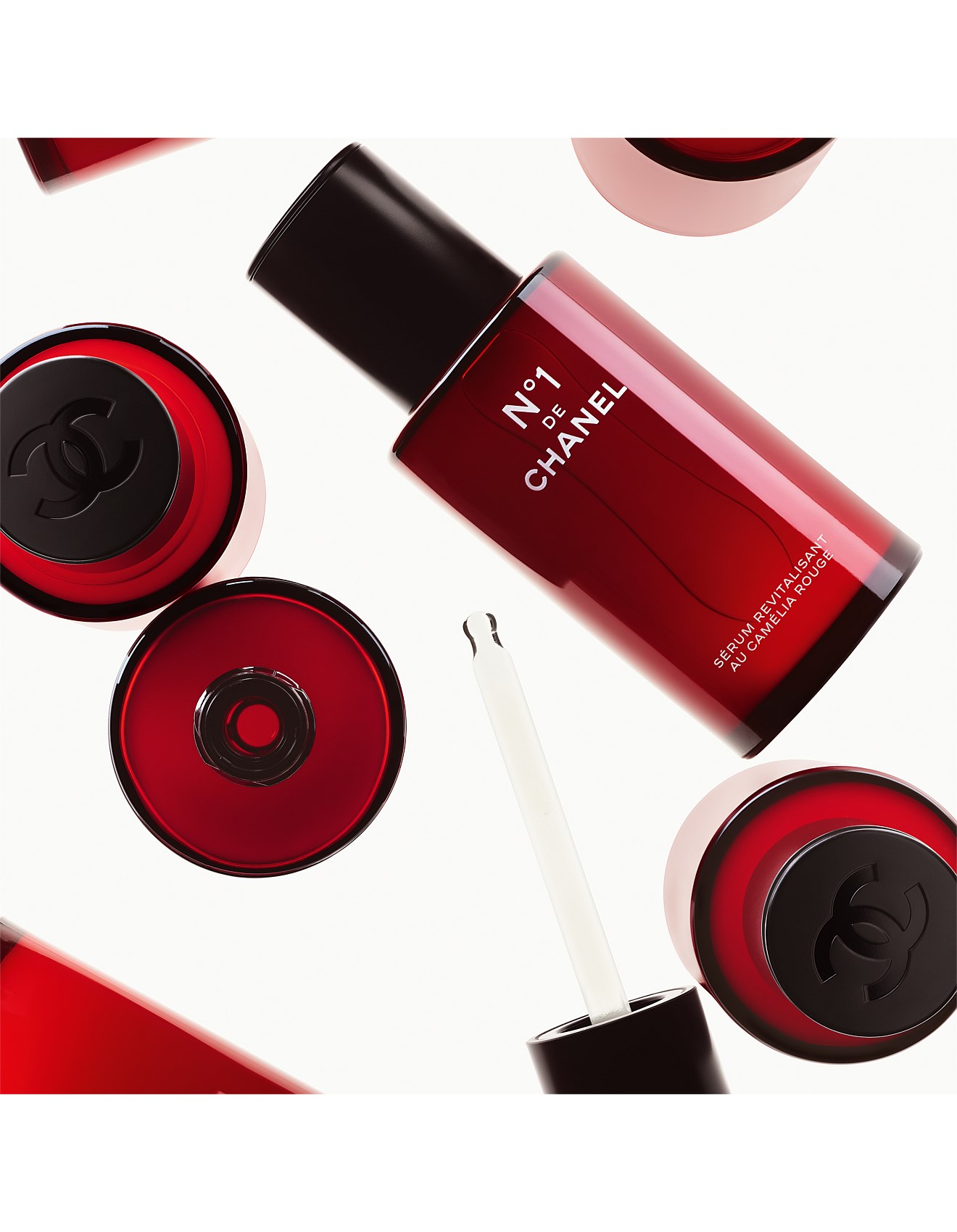 Chanel N°1 De Chanel Revitalizing Serum Prevents and Corrects the ...