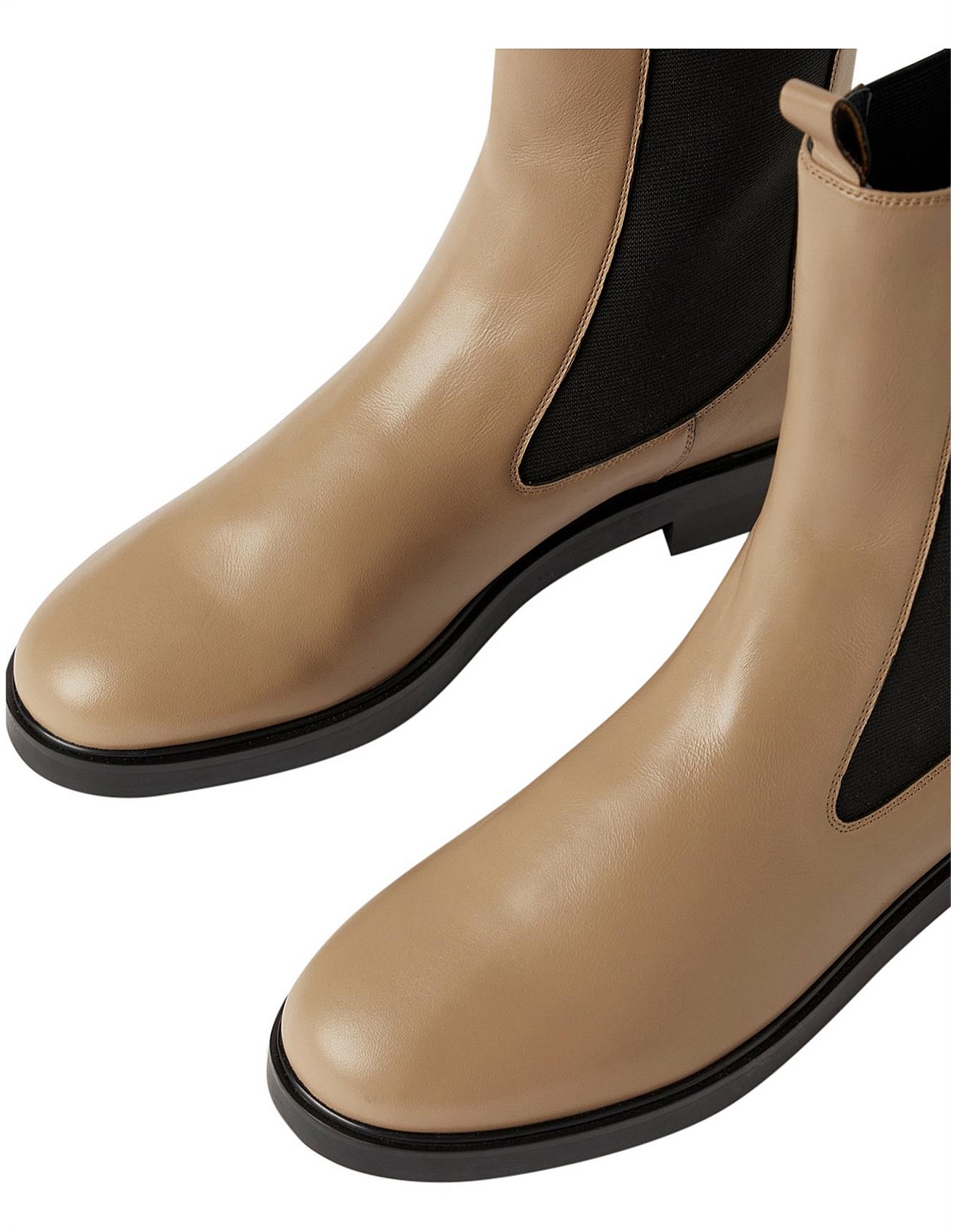 Commonry the Blake Chelsea Boot | David Jones