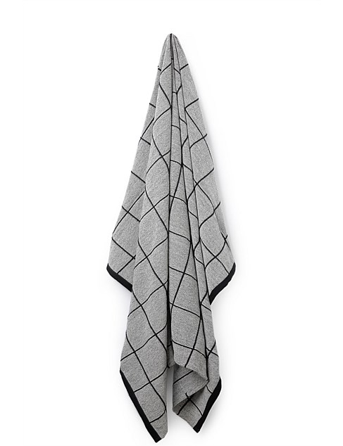 Country Road Vahl Grid Throw | David Jones