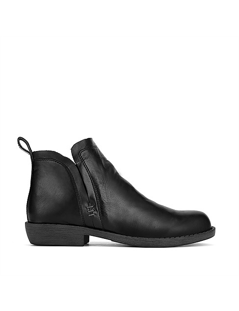 Wittner Dan Black Scotch Leather Round Toe Ankle Boot | David Jones