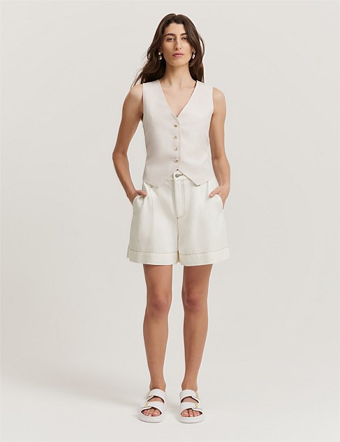Country Road Tuck Detail Short | David Jones