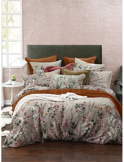 Mm Linen Queen Quilt Cover Set Carrie | David Jones