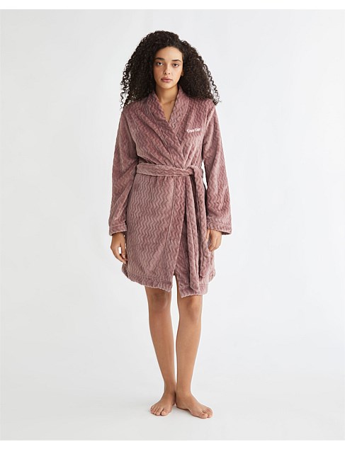 Calvin Klein Chevron Fluffy Robe Capri Rose | David Jones