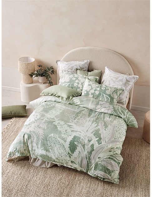 Linen House Esperance Super King Quilt Cover Set | David Jones