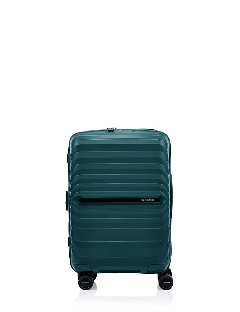 Samsonite Octolite Neo Exp Spinner 55cm Emerald Green | David Jones