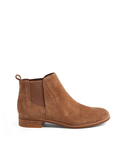 Midas Nuroad Mi Lt Choc Suede | David Jones