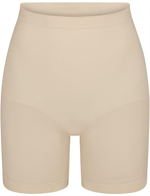 Skims Seamless Sculpt Mid Thigh Short | David Jones